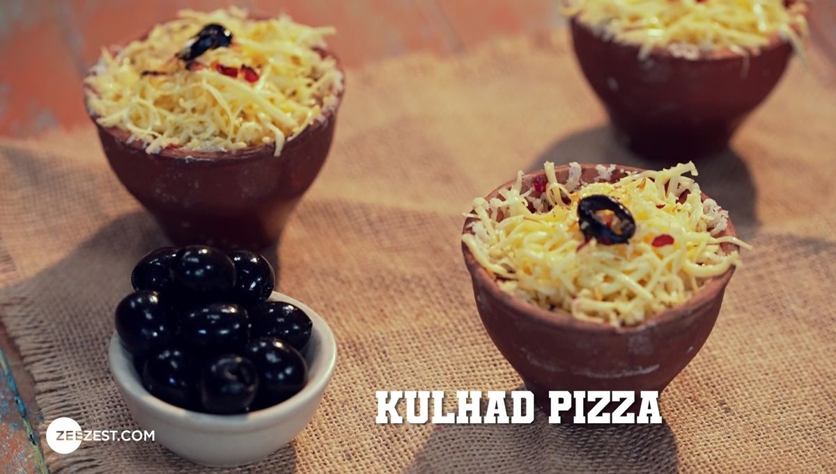 Watch Kulhad Pizza Recipe By Chef Smit Sagar